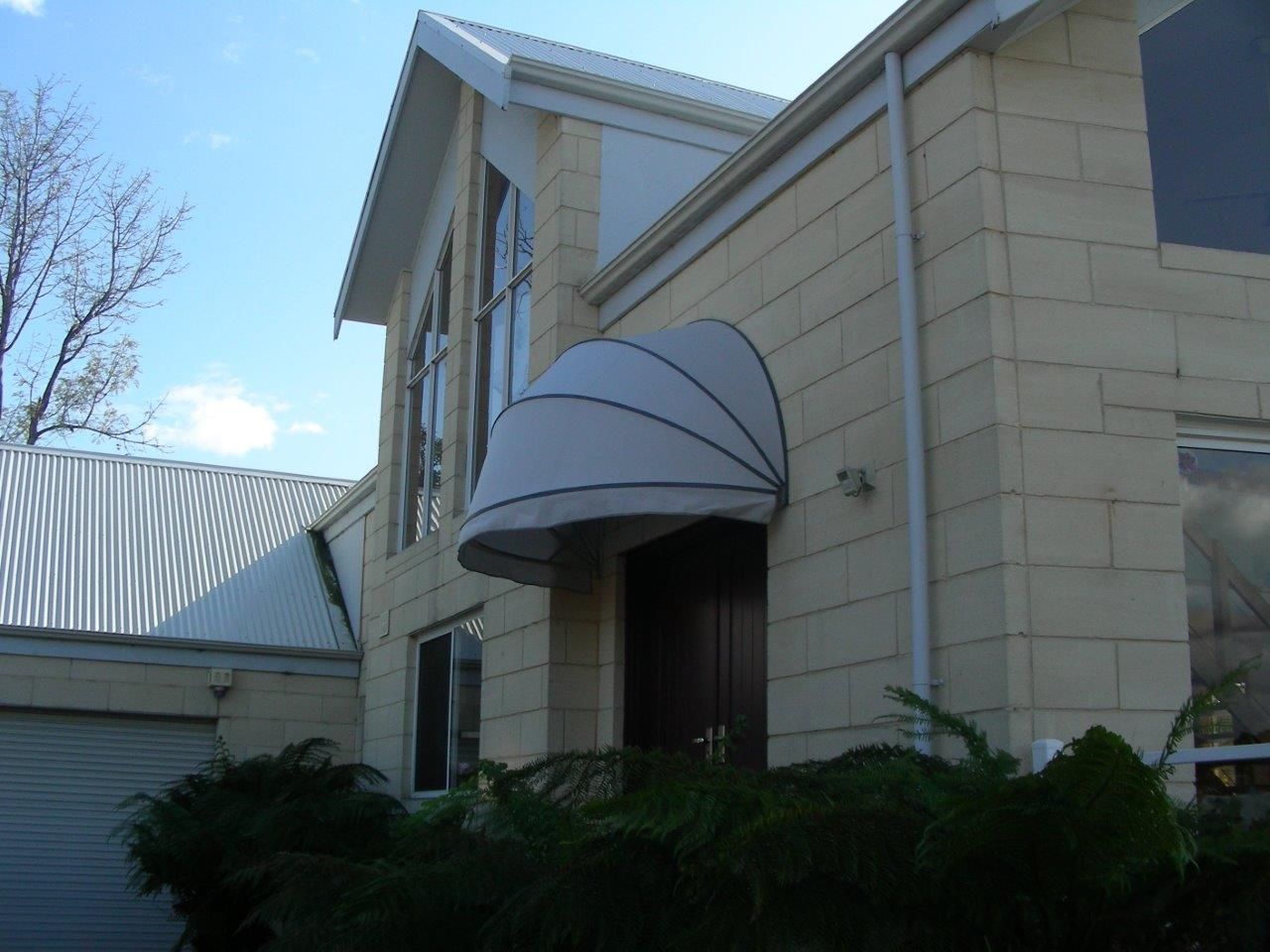 Bow Canopy - Lifestyle Awnings